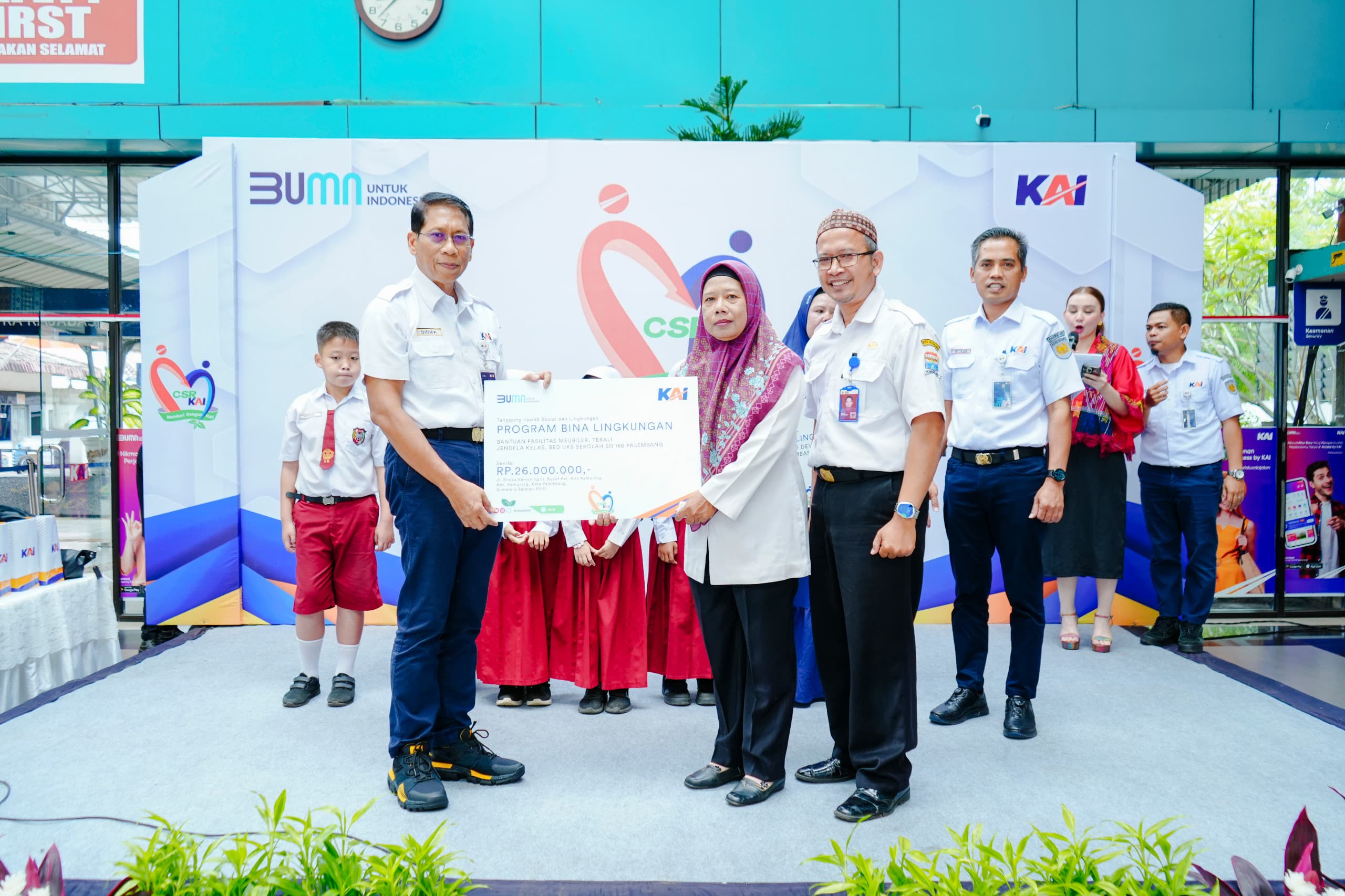 Bakti untuk Indonesia, KAI Salurkan TJSL Senilai Rp22,8 Miliar Selama ...